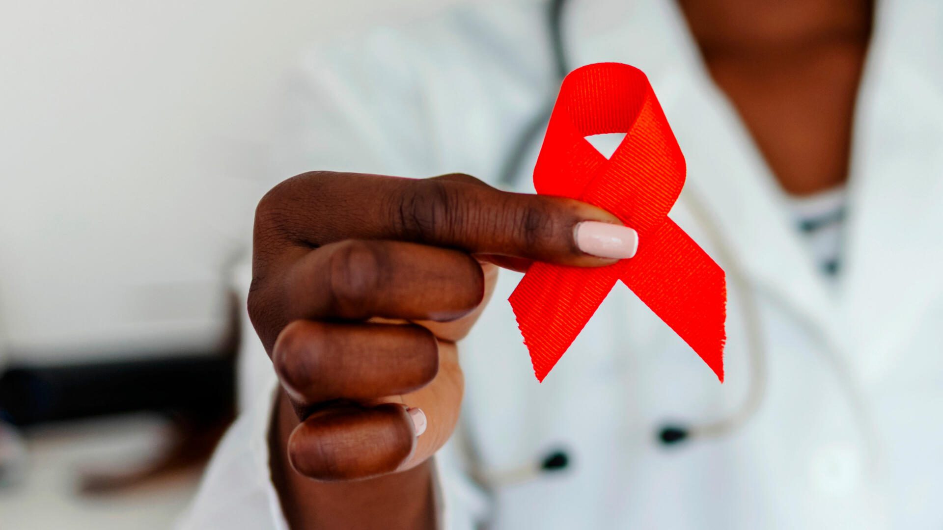 Santé éducation - Article - Fight against HIV/AIDS: between progress ...